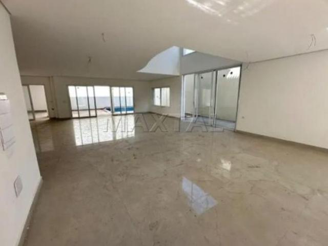 Casa de Alto Padrão à Venda com 515m², 4 dormitórios, sendo 4 suites, 5 vagas, região do Tucuruvi