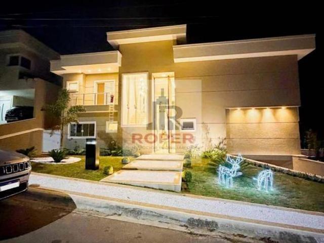 Casa de Alto Padrão à Venda Cond New Ville, Santana do Parnaíba