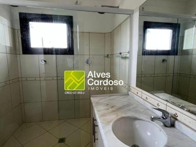 CASA DE ALTO PADRÃO À VENDA – CONDOMÍNIO VALE DO LAGO
