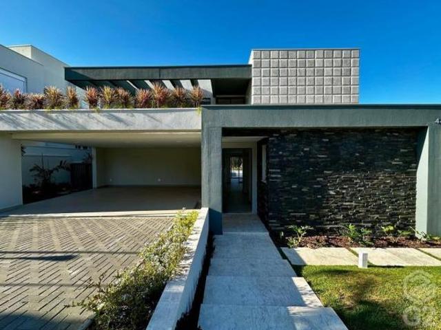 Casa de Alto Padrão à Venda – Condomínio Vila dos Pinheiros, Indaiatuba/SP