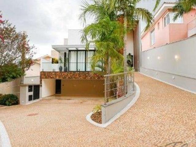 Casa de Alto Padrão à Venda Condomínio Lago da Boa Vista