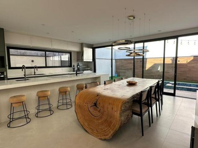 Casa de Alto Padrão à Venda – Condomínio Reserva Ermida | Eloy Chaves – Jundi.