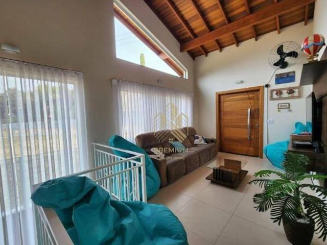 Casa de Alto Padrão à Venda – Condomínio Shambala I – Atibaia/SP | 282 m² | 4 Suítes | Piscina | 1.2
