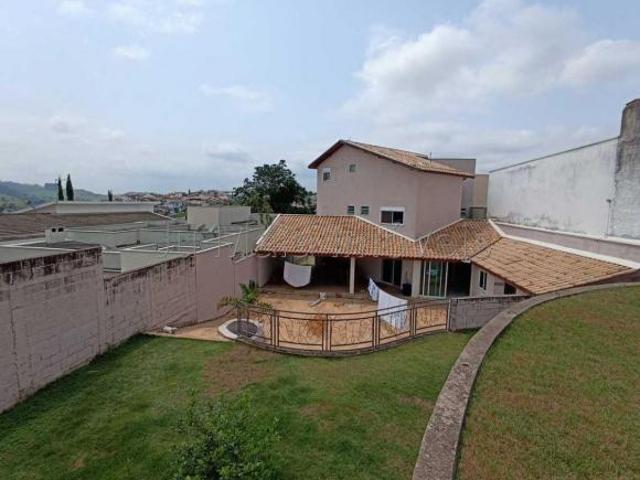 CASA DE ALTO PADRÃO À VENDA – BAIRRO ESPLANADA POUSO ALEGRE MG