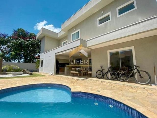 Casa de Alto Padrão à Venda em Condomínio Vinhedo/SP