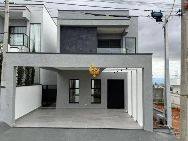 Casa de alto padrão à venda em condomínio Morada dos Nobres, Taubaté SP: 3 quartos, 1 suíte, 2 salas