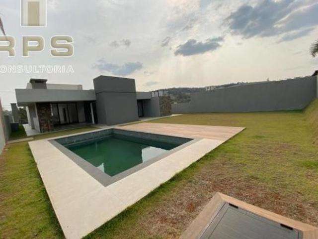 Casa de alto padrão à venda em condomínio no Condomínio Equilibrium, Atibaia SP: 4 quartos, 4 suítes