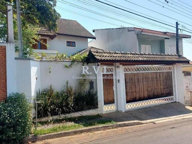 Casa de alto padrão à venda em Atibaia SP, Vila Giglio: 4 dormitórios, 3 suítes, 2 salas, 6 banheiro