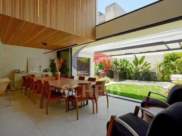 Casa de Alto Padrão á Venda em frente a Hípica Paulista, com 2 quartos, sendo 2 suítes 500 m²