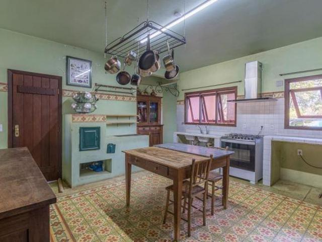 Casa de alto padrão a venda em Valinhos/SP