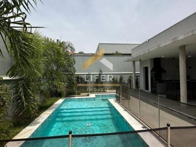 Casa de Alto Padrão à Venda ou Locação no Reserva Santa Rosa em Itatiba SP