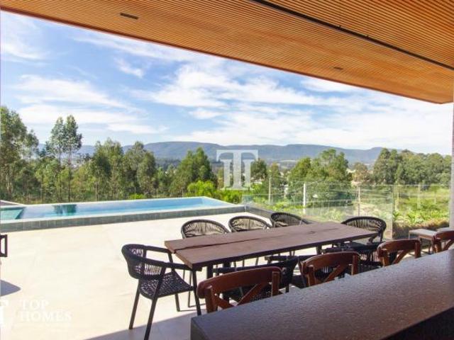 Casa de alto padrão à venda no condomínio Terras da Alvorada em Itupeva