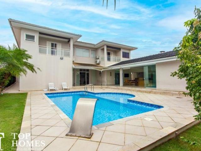 Casa de alto padrão à venda no condomínio Terras de São Carlos em Jundiaí/SP