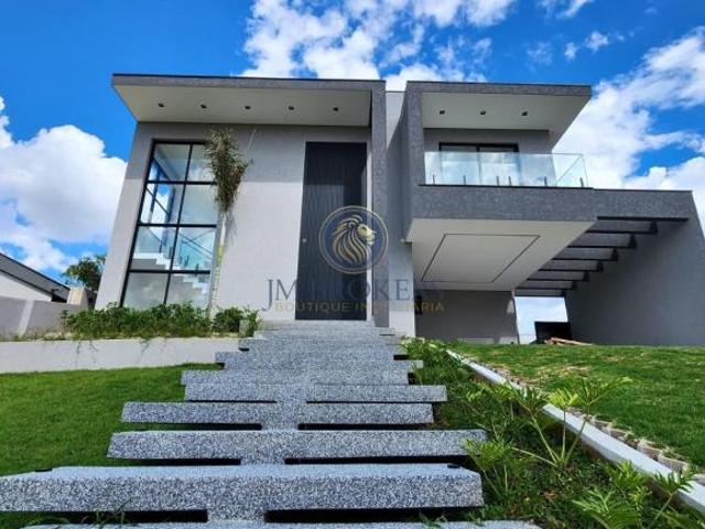 Casa de alto padrão à venda no condomínio Vintage, Granja Viana, 5 suítes, 6 vagas e 420m² de área