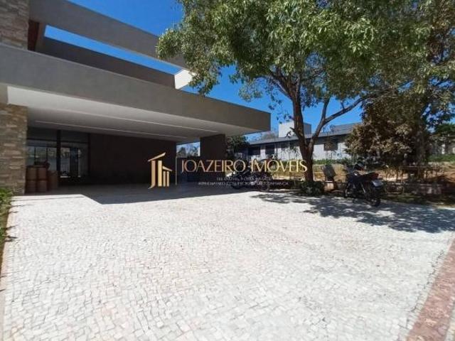 Casa de Alto Padrão à Venda no Condomínio Victória Golf Lagoa Santa/MG