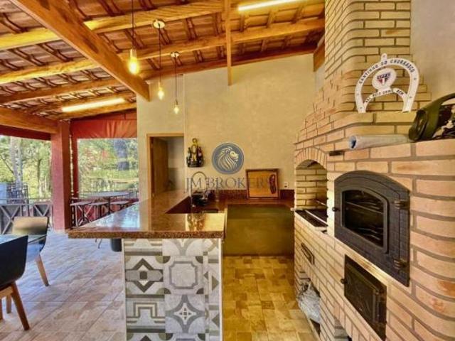 Casa de alto padrão à venda no condomínio Villagio Toscano, Granja Viana, 4 suítes, 4 vagas e 1.400m