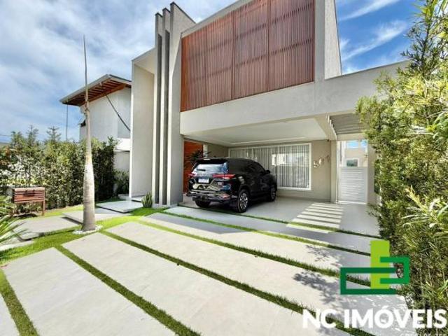 Casa de alto padrão à venda no Condomínio Costa Nova Caraguatatuba