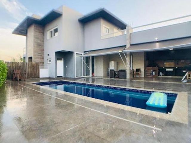 Casa de Alto Padrão à Venda no Condomínio Figueira Garden – Atibaia/SP