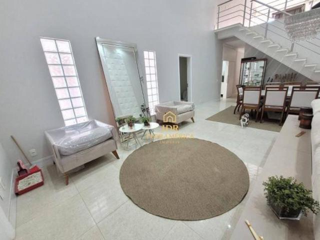 Casa de alto padrão à venda no Condomínio Giardino em Americana | 3 suítes | Piscina | 363 m² de con