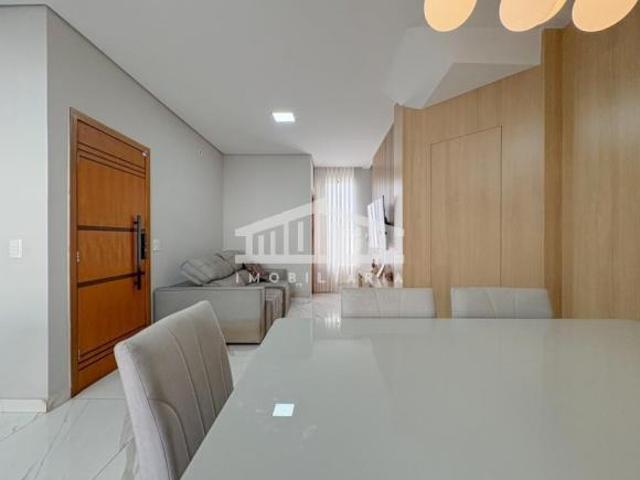 Casa de Alto Padrão à Venda no Condomínio Heimtal Park | Londrina/PR