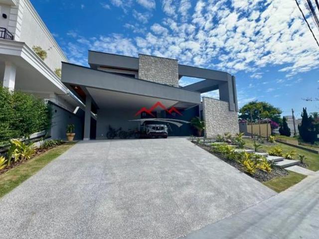 Casa de alto padrão à venda no Condomínio Reserva da Serra, em Jundiaí