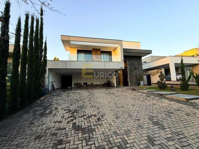 Casa de Alto Padrão à Venda no Condomínio Reserva Santa Isabel Fase I Louveira SP