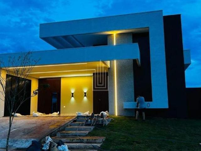 Casa de alto padrão à Venda no Condomínio Ritz Cataratas