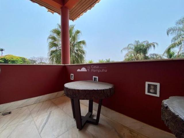 CASA DE ALTO PADRÃO À VENDA NO BANDEIRANTES