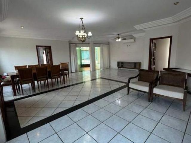 Casa de Alto Padrão à venda no Jardim Boa Vista em Santa Bárbara d&apos Oeste