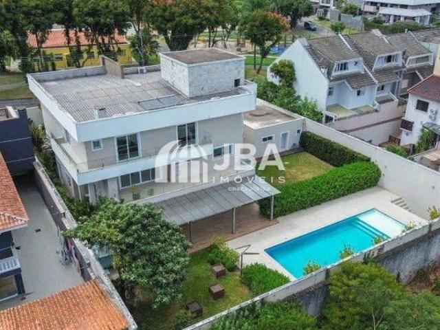 Casa de alto padrão à venda no Jardim das Américas