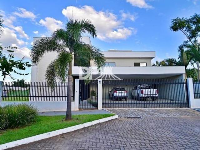 Casa de Alto Padrão à Venda no Park Way Quadra 1