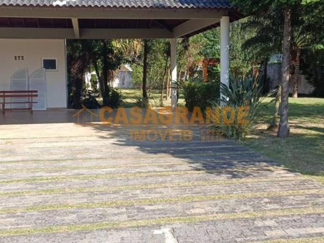Casa de alto padrão à venda no Parque Mirante do Vale 600m² Jacareí/SP