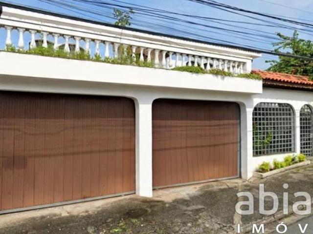 Casa de Alto Padrão à Venda no Parque Monte Alegre Taboão da Serra/SP 3 Dormitórios