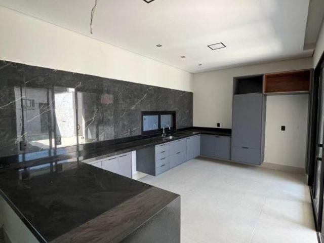Casa de Alto Padrão à Venda no Residencial Lucilla – Indaiatuba/SP