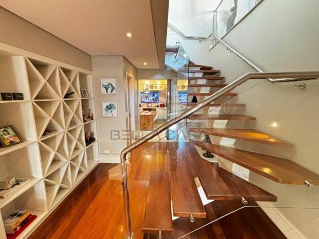 Casa de alto padrão à venda na Mooca | 253m² | 4 dormitórios | 2 suítes | Área gourmet