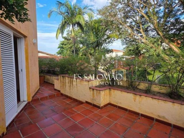 Casa de alto padrão à venda na Vila Romana | 4 suítes | 4 vagas | 450m² de terreno | Vista livre