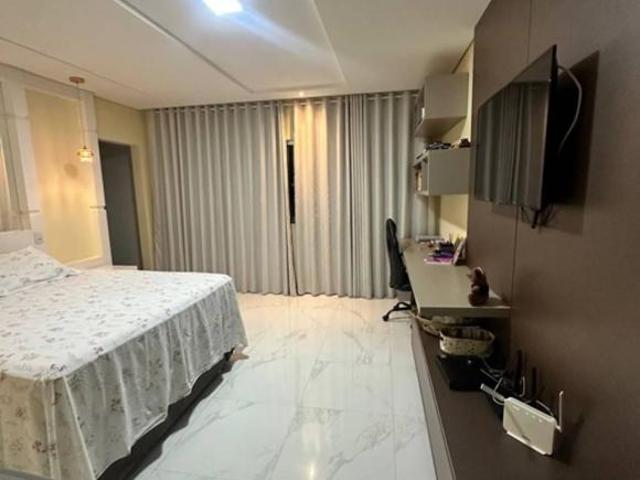 CASA DE ALTO PADRÃO À VENDA SETOR DE MANSÕES SOBRADINHO 3 QUARTOS