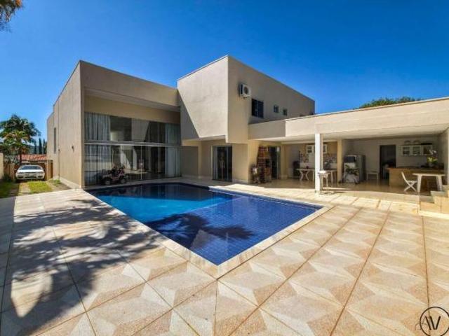 Casa de Alto Padrão à Venda | SHIN QI 07