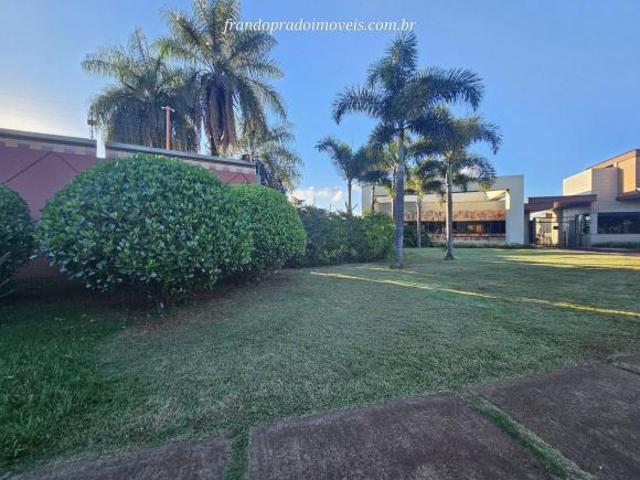 Casa de Alto Padrão à Venda | Projeto Contemporâneo, Conforto e Pri