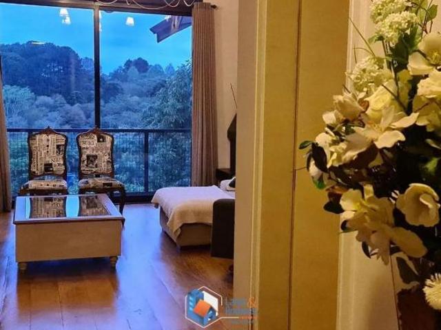 Casa de Alto Padrão Charmosa com Estilo Europeu em condomínio fechado Jardim Mediterrâneo Jardim M