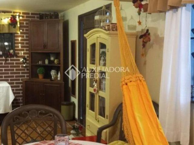 Casa de Alto Padrão com 4 quartos 3 suítes e 5 vagas à venda no bairro Santa Isabel em Viamão