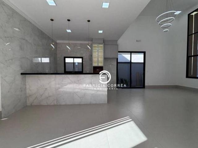 Casa de alto padrão com 4 quartos, piscina e área gourmet
