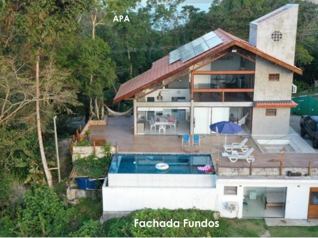 Casa de alto padrão com 4 suítes 5 vagas Toninhas Ubatuba SP