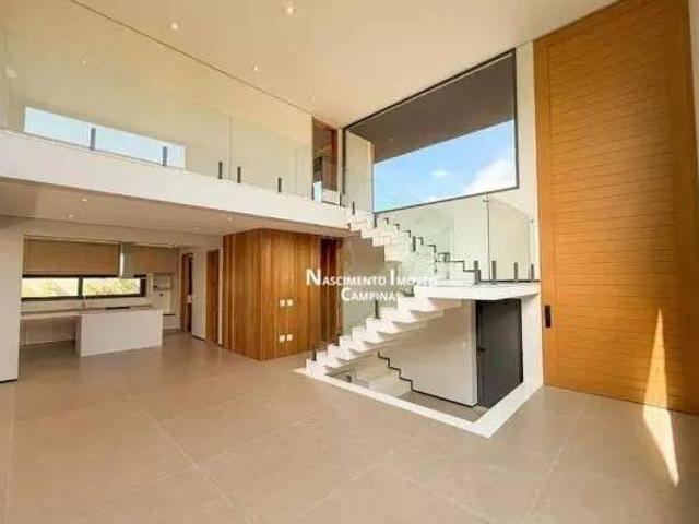 Casa de Alto Padrão com 4 Suítes, 353 m² à Venda por R$ 5.090.000
