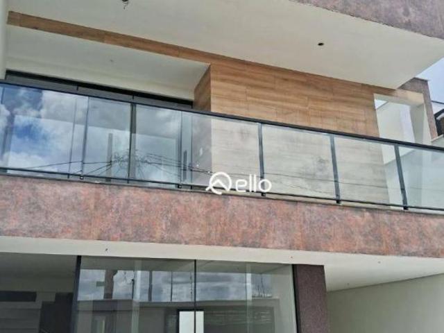Casa de Alto Padrão com 4 Suítes e Closet no Parque Andiara em Pedro Leopoldo