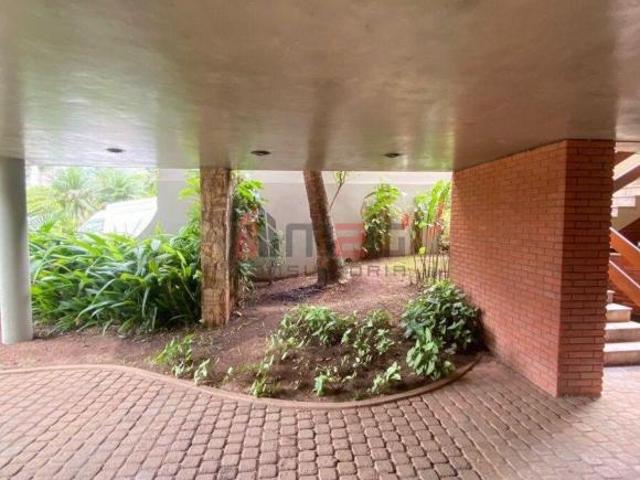 Casa de Alto Padrão com 4 Suítes e Piscina à Venda Alphaville 2 | Barueri