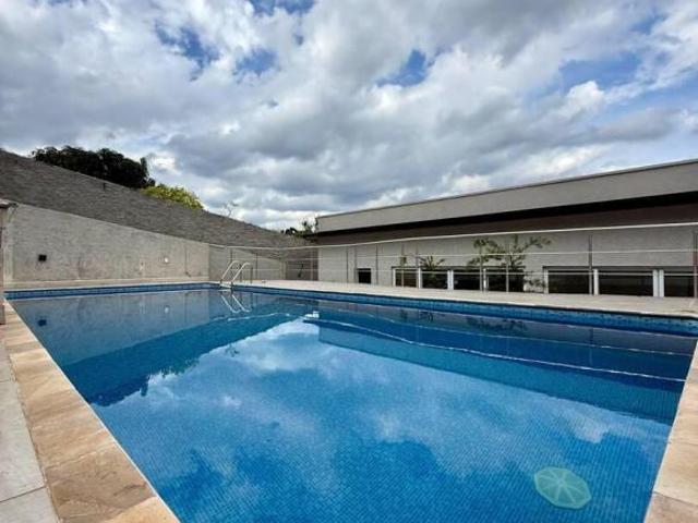 Casa de Alto Padrão com 4 Suítes – Jardim do Lago, Atibaia/SP