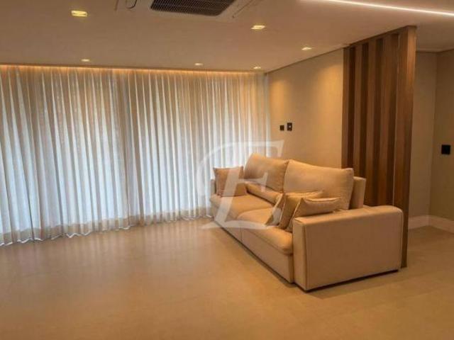 Casa de Alto Padrão,com 5 dormitórios à venda, 600 m² por R$ 7.490.000 Tremembé São Paulo/SP