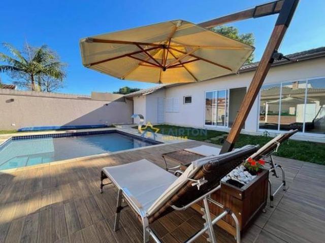 Casa de Alto Padrão com 3 Dormitórios à Venda no Jardim Paulista, Atibaia/SP 324 m²