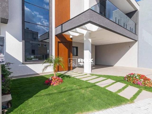 Casa de alto padrão com 3 suítes à venda, com 180 m² por R$ 1.599.000 Uberaba, Curitiba/PR